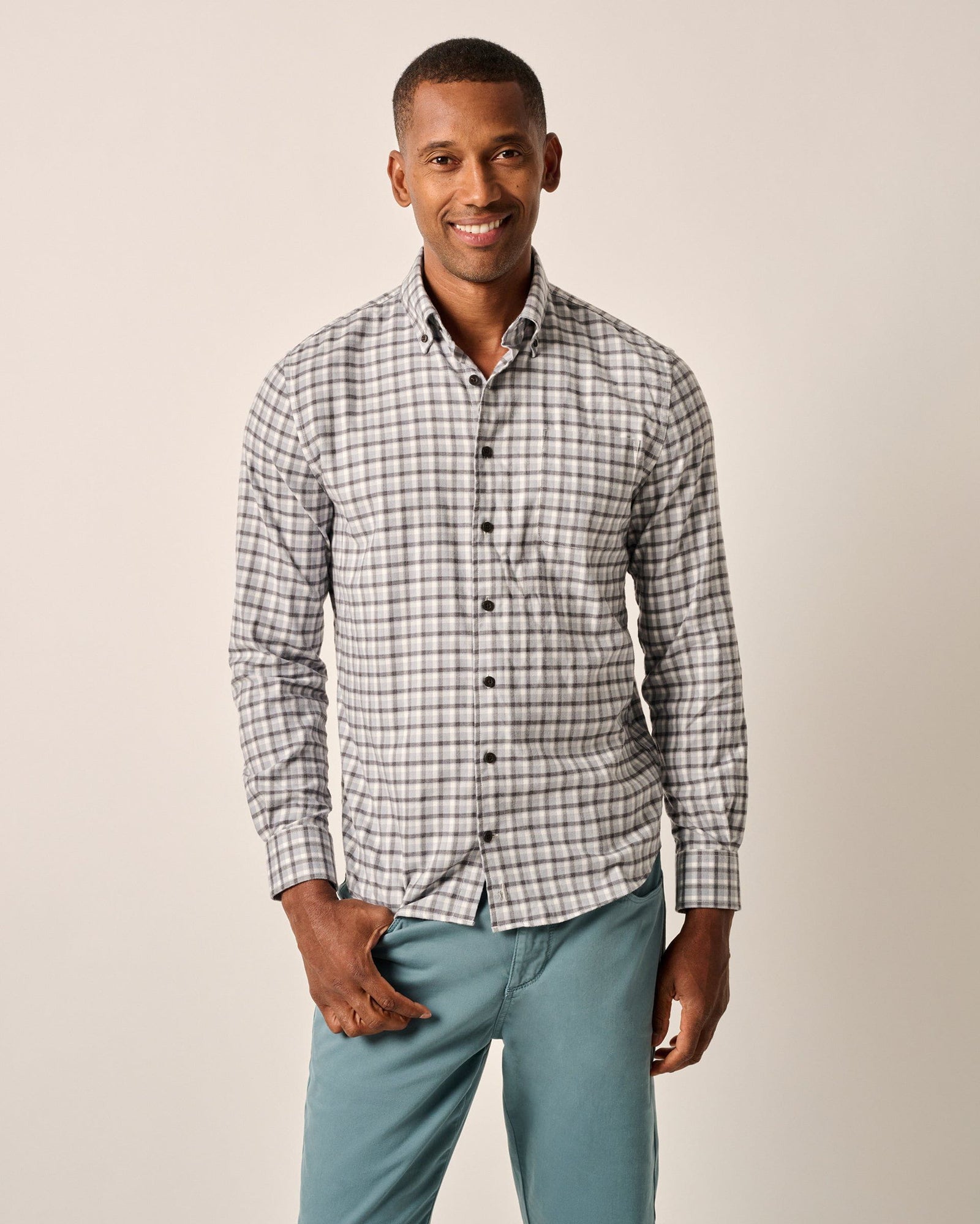 Johnnie O -Hangin' Out Performance Button Up Shirt - Tally - Light Gre ...